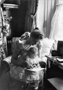 ROMANOV FAMILY: FAVORITE CHAIR – The Romanov Family