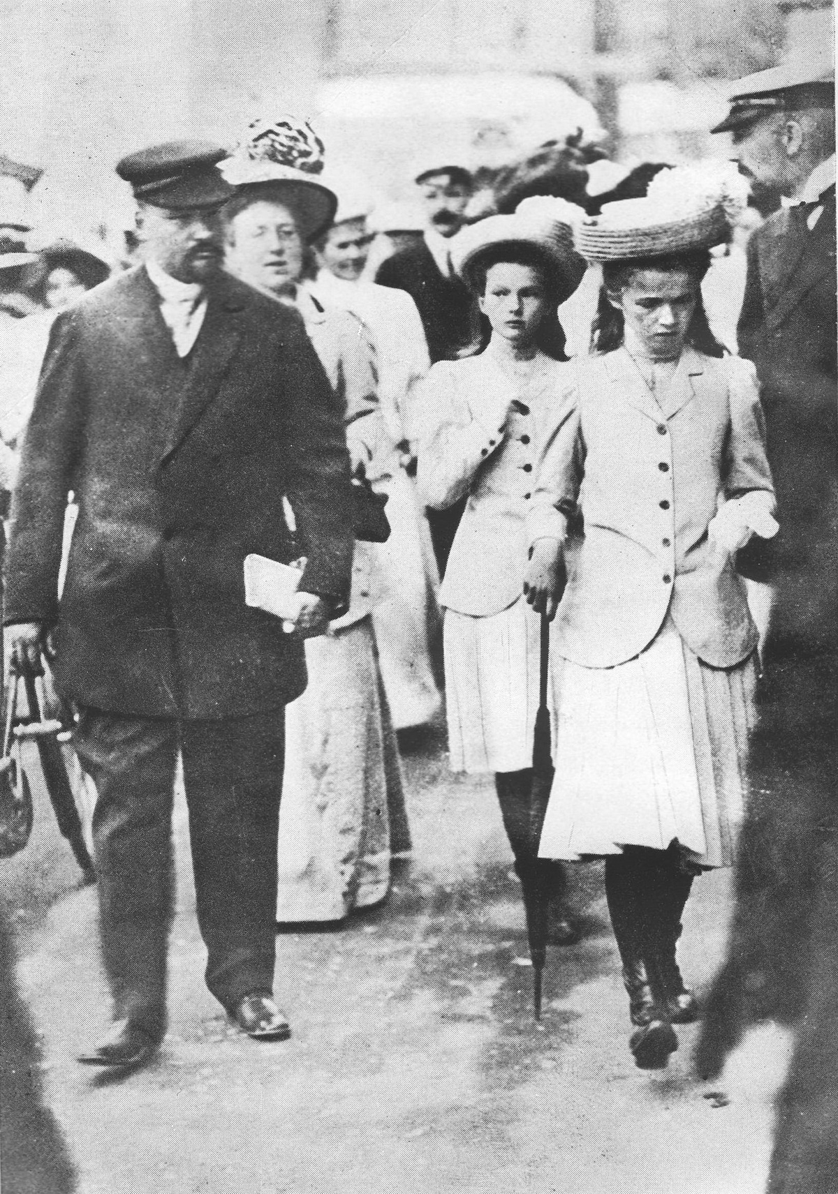 ROMANOV FAMILY PHYSICIAN: DR EVGENY BOTKIN – The Romanov Family